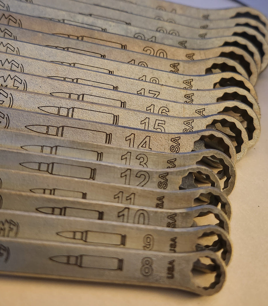 John Deere, Caterpillar, Liebherr Crane – Mass Fabricator